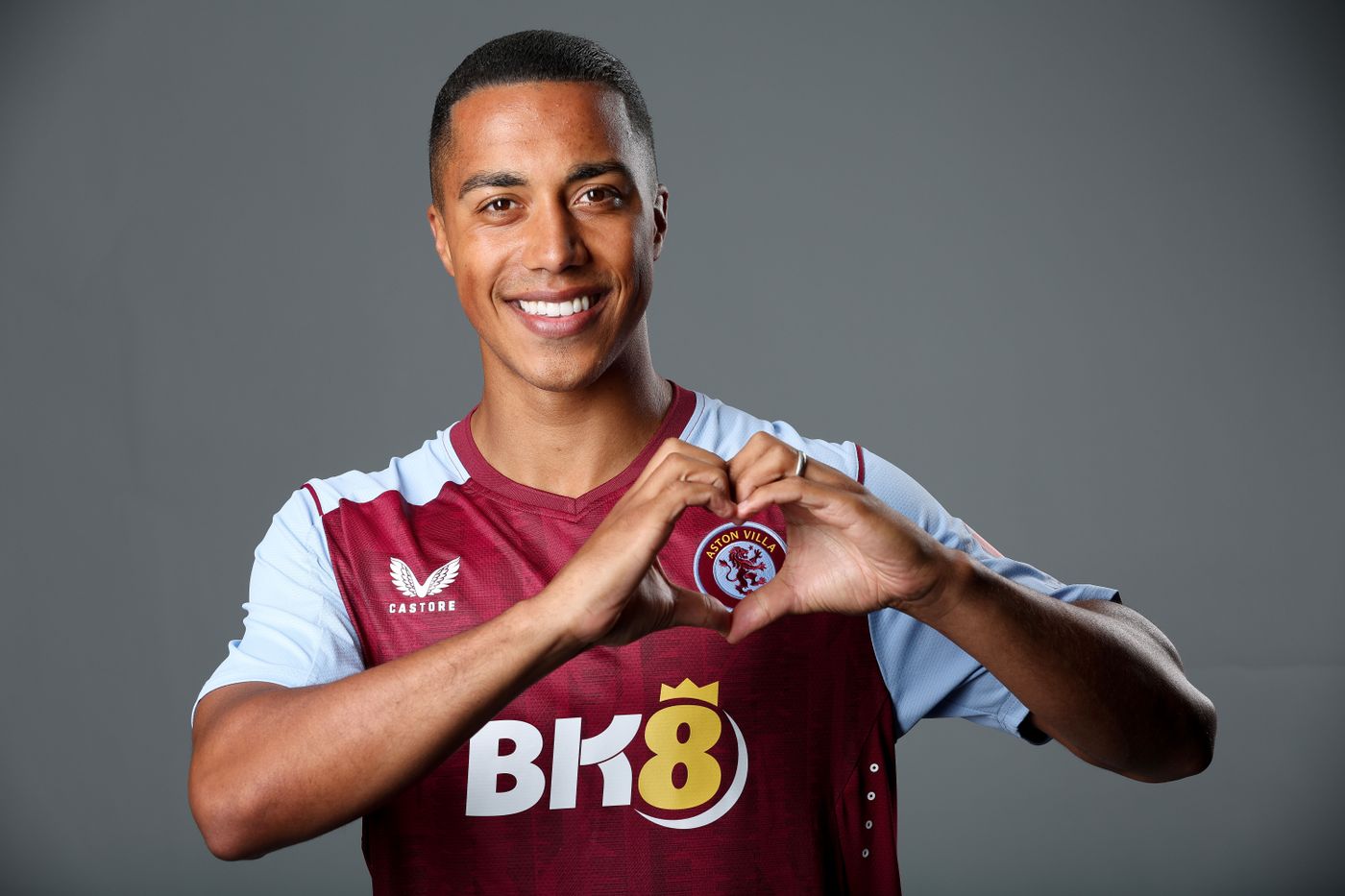 Youri Tielemans avec une caméra embarquée face à Newcastle